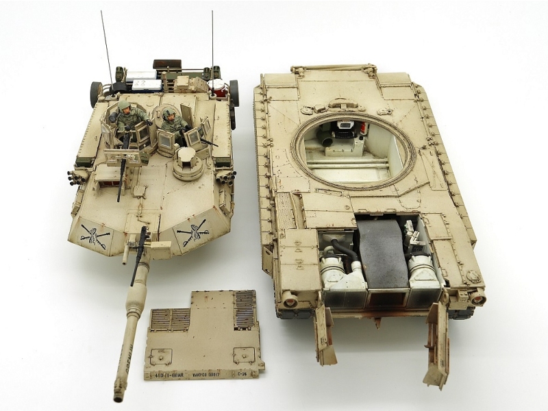 M1A2 SEP Abrams TUSK I /TUSK II with full interior